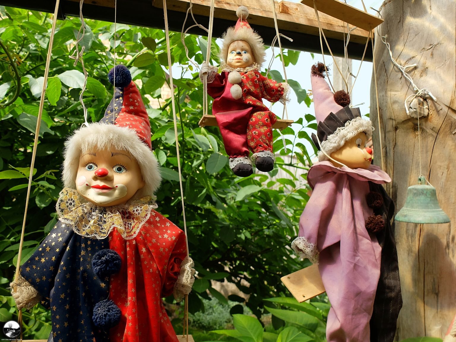 Another Use of Dishes. Visiting the Extraordinary House of Pots [Žagarė ...