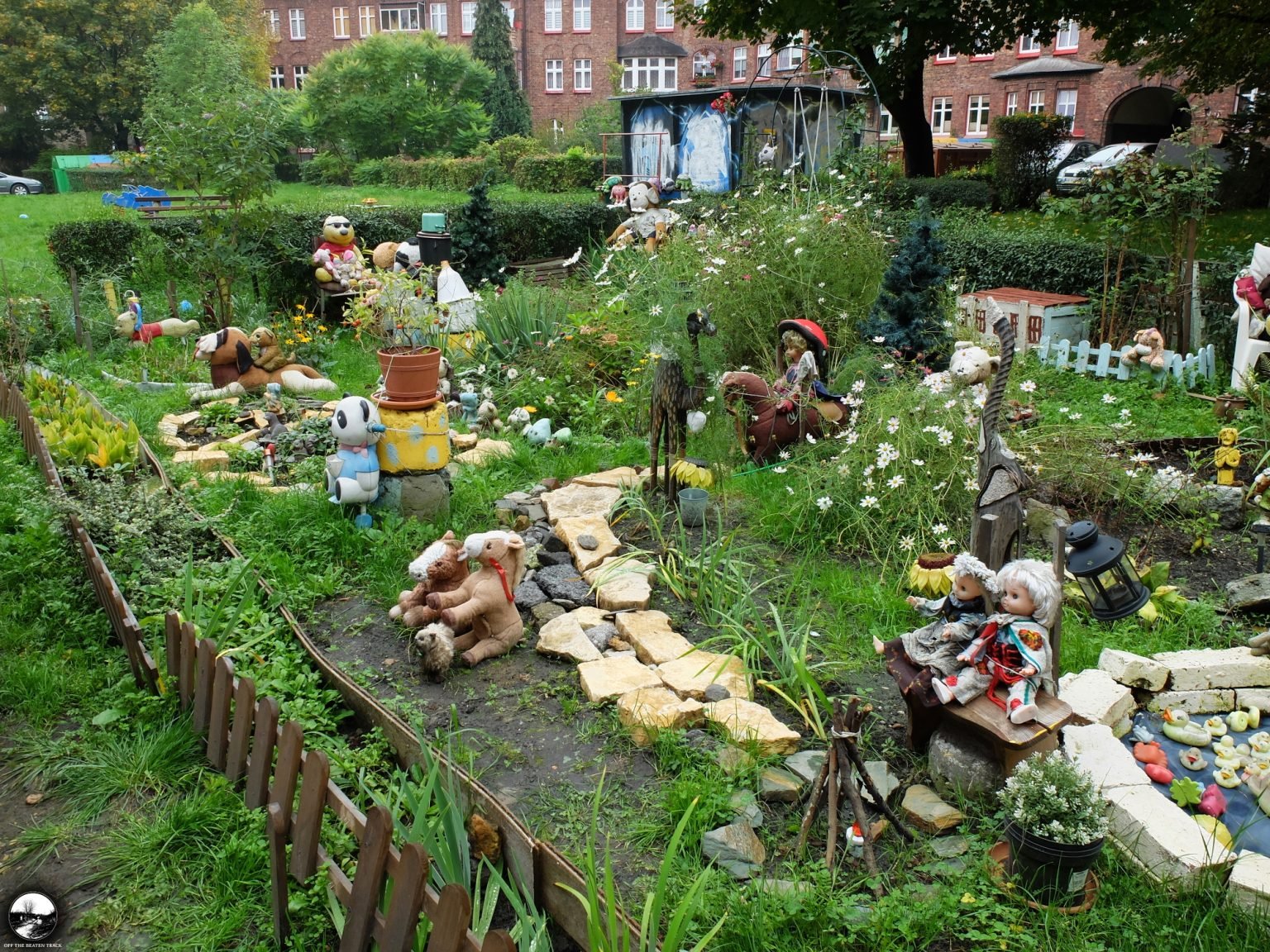 Cute yet Creepy. Visiting the Magic Yard of Toys [Katowice, Poland ...
