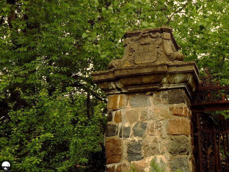 The Abandoned von Zobeltitz Palace [Glinka, Poland] - Off the Beaten Track